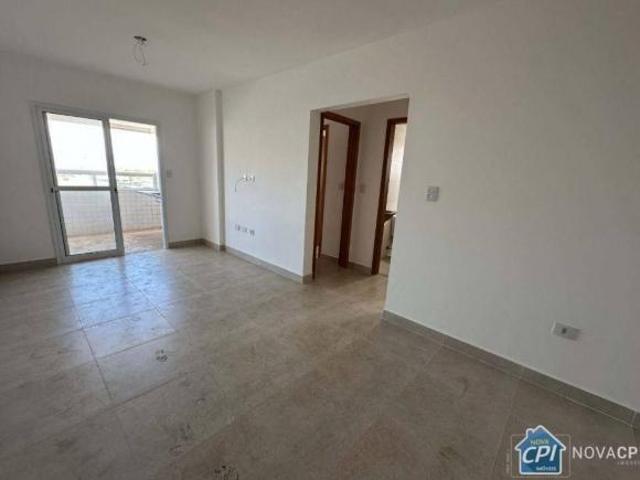 Apartamento com 2 quartos na Guilhermina em Praia Grande/SP
