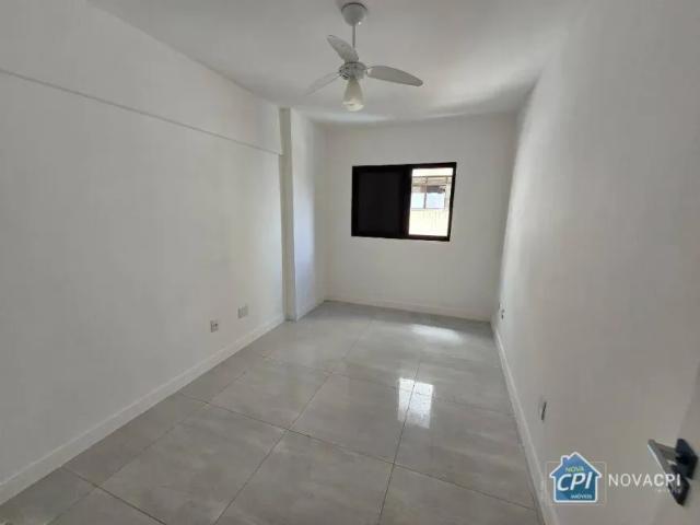 Apartamento com 2 quartos na Tupi em Praia Grande/SP