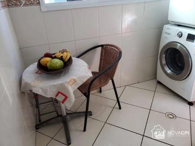 Apartamento com 2 quartos na Vila Guilhermina Praia Grande/SP