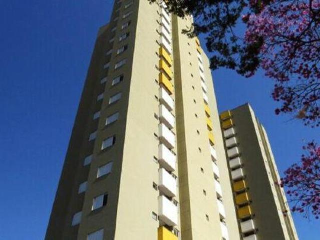 APARTAMENTO COM 2 QUARTOS NA ZONA 07 EM MARINGÁ PR