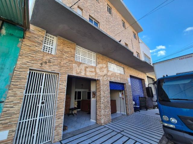 Apartamento com 2 quartos no bairro Centro em Fortaleza, CE