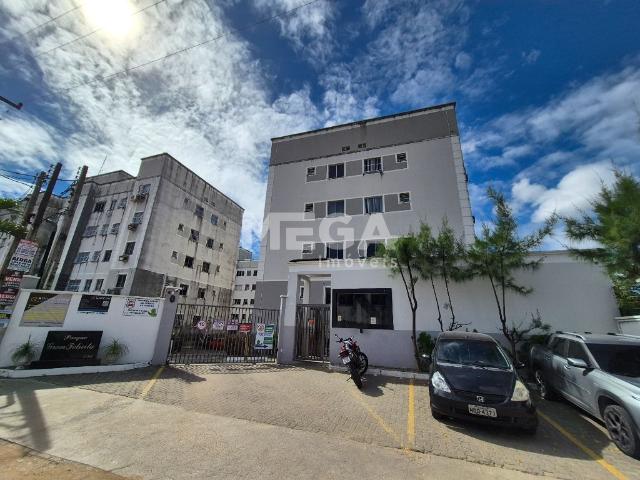 Apartamento com 2 quartos no bairro Centro em Maracanaú, CE