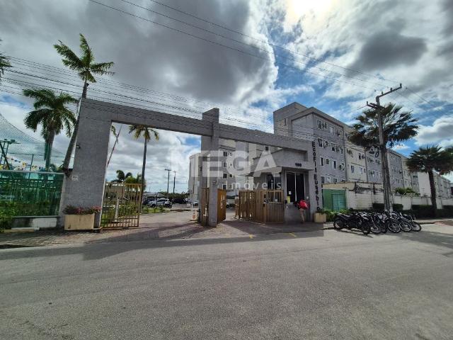 Apartamento com 2 quartos no bairro Coaçu em Eusébio, CE