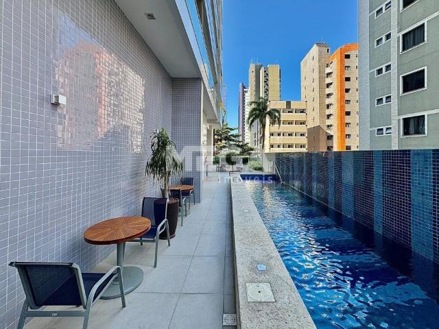 Apartamento com 2 quartos no bairro Meireles em Fortaleza, CE