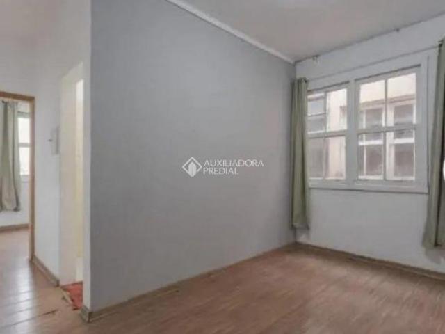 Apartamento com 2 quartos no bairro Petrópolis