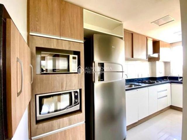 APARTAMENTO COM 2 QUARTOS NO BAIRRO RONDÔNIA!