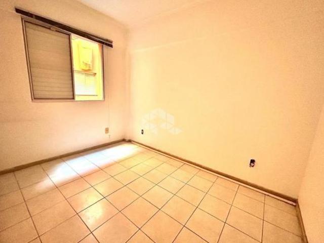 Apartamento com 2 quartos no Bairro Sarandi