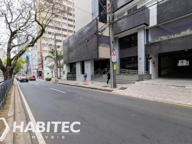 Apartamento com 2 quartos no Batel Ed Hannover HT2378