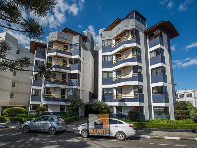 Apartamento Com 2 quartos no Centro