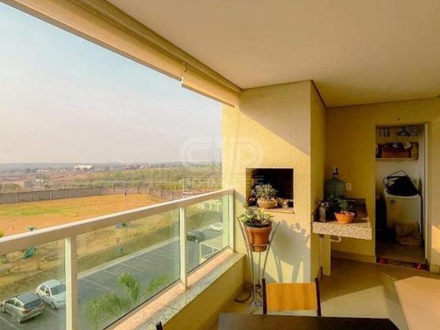 Apartamento com 2 quartos no Cond. Brasil Beach