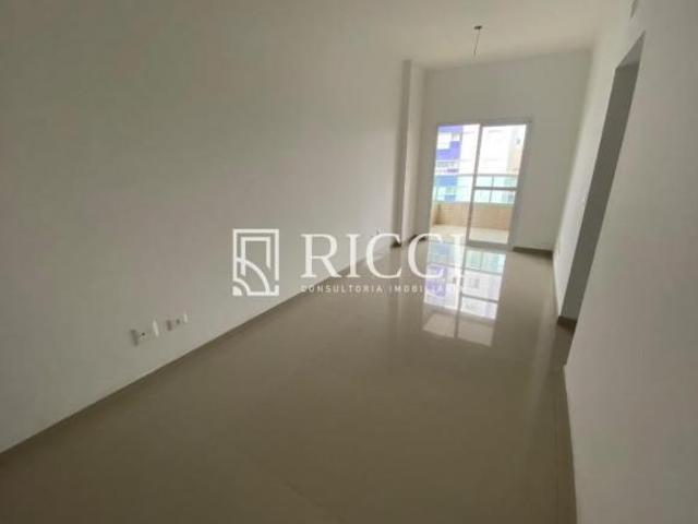 Apartamento com 2 Quartos no Itararé à Venda em Santos