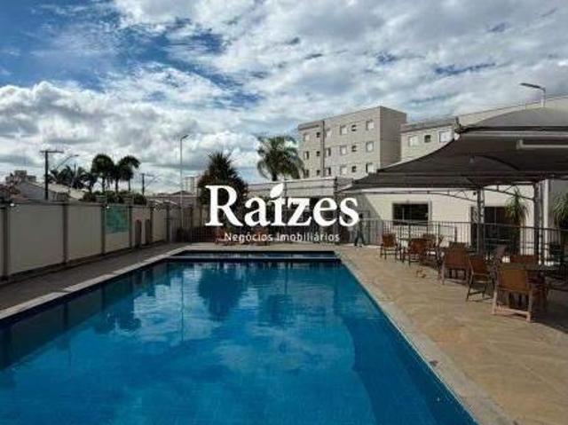 Apartamento com 2 quartos no Jardim Patrícia em Uberlândia