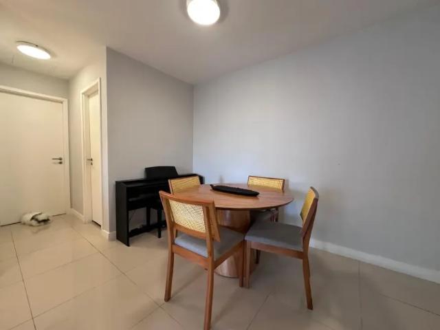 Apartamento com 2 quartos no Viure Ilha Pura