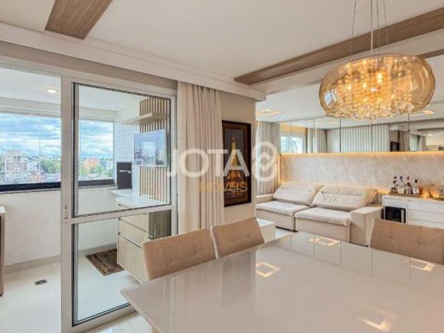 APARTAMENTO COM 2 QUARTOS, ÓTIMA LOCALIZAÇÃO