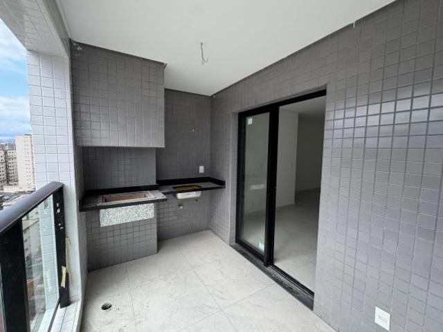 Apartamento com 2 quartos, Aviação, Praia Grande R$ 665 mil