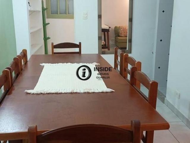 Apartamento com 2 quartos a 1 quadra da praia