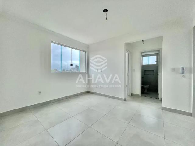 Apartamento com 2 Quartos à Venda, 1 Vaga, 50m², Bairro Candelária, próximo à Rua Érico Verissimo