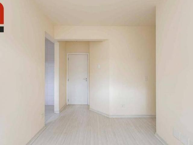 Apartamento com 2 quartos à venda, 43 m² por R$ 406.000 Centro Curitiba/PR