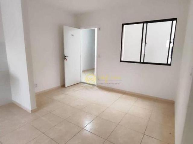 Apartamento com 2 Quartos à venda, 43 m² por R$ 215.000 Condomínio Residencial Lar Londres Votor