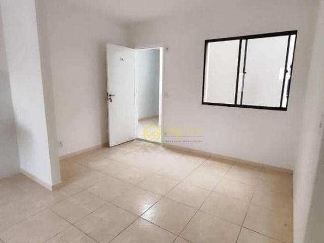 Apartamento com 2 Quartos à venda, 43 m² por R$ 215.000 Condomínio Residencial Lar Londres Votor