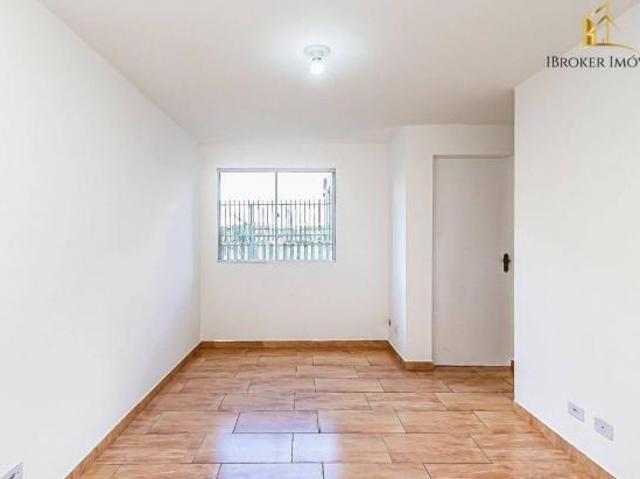 Apartamento com 2 quartos à venda, 47 m² por R$ 239.000 Sítio Cercado Curitiba/PR