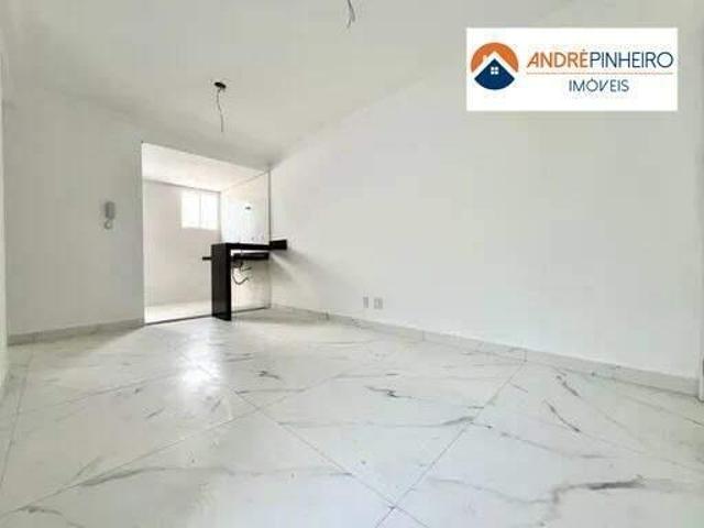 APARTAMENTO 2 QUARTOS 2 VAGAS