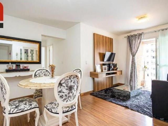Apartamento com 2 quartos à venda, 65 m² por R$ 595.000 Centro Curitiba/PR