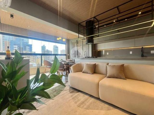 Apartamento com 2 Quartos à venda, 65m² Ponta da Praia