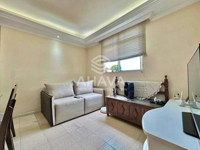 Apartamento com 2 Quartos à Venda, 68m², Santa Amélia, próximo à Avenida Portugal