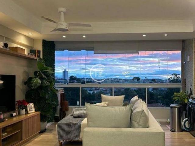 Apartamento com 2 quartos à venda, 72 m² por R$ 640.000 Jardim Califórnia Jacareí/SP