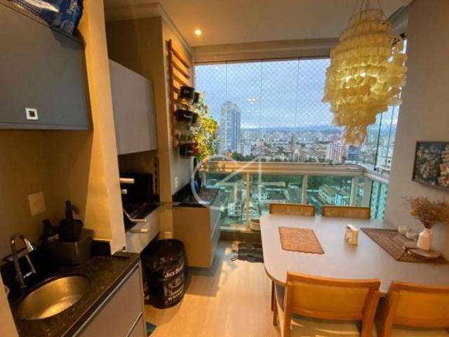 Apartamento com 2 dormitórios à venda, 80 m² por R$ 1.220.000,00 Ponta da Praia Santos/SP