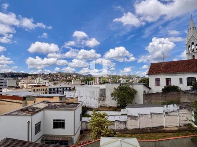 Apartamento com 2 quartos à venda, 81 m² por R$ 270.000 Santa Catarina Juiz de Fora/MG