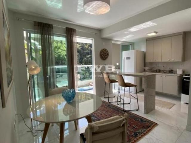 Apartamento com 2 Quartos à Venda