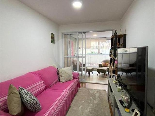 Apartamento com 2 quartos à venda em Consolação SP