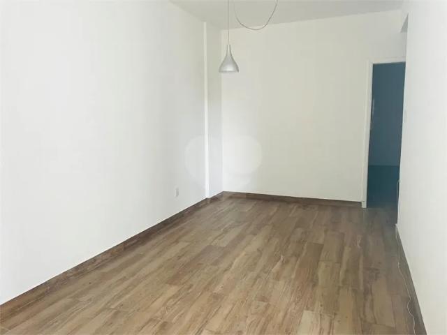 Apartamento com 2 quartos à venda em Consolação SP