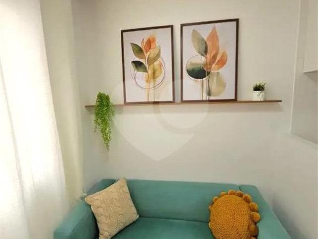 Apartamento com 2 quartos à venda em Cambuci SP