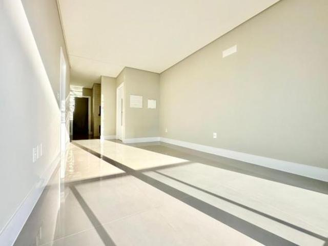 Apartamento com 2 quartos à venda em Capão Da Canoa, no bairro Navegantes