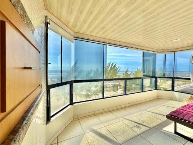 Apartamento com 2 quartos à venda em Capão Da Canoa, no bairro Navegantes