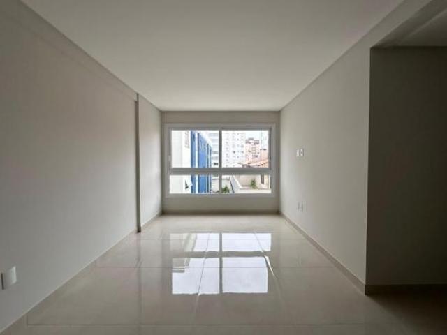 Apartamento com 2 quartos à venda em Capão Da Canoa, no bairro Centro