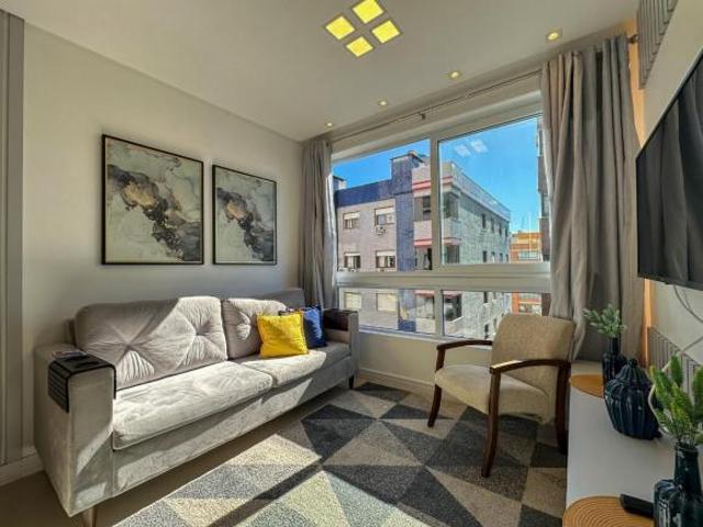 Apartamento com 2 quartos à venda em Capão Da Canoa, no bairro Centro