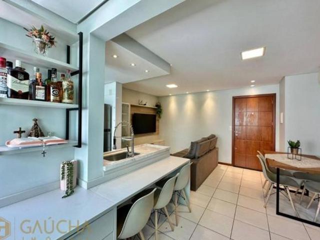 Apartamento com 2 quartos à venda em Capão Da Canoa, no bairro Centro