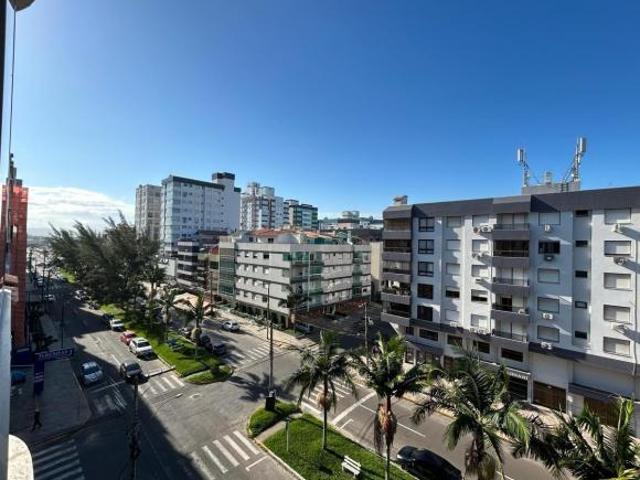 Apartamento com 2 quartos à venda em Capão Da Canoa, no bairro Centro
