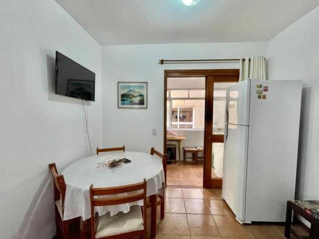 Apartamento com 2 quartos à venda em Capão Da Canoa, no bairro Zona Nova