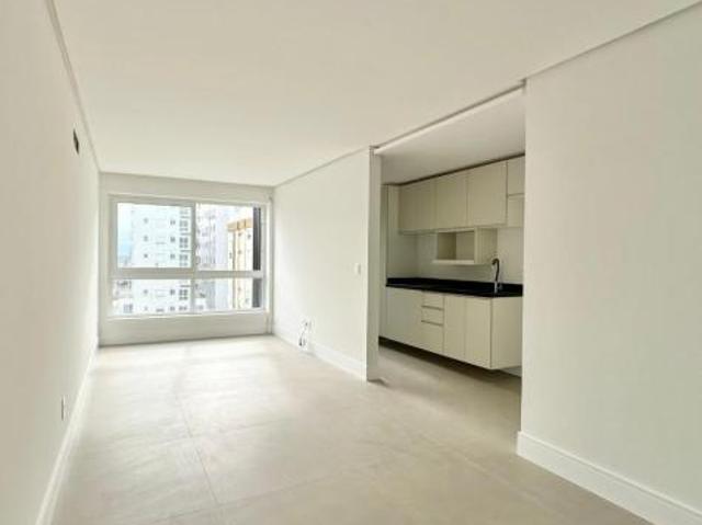 Apartamento com 2 quartos à venda em Capão Da Canoa, no bairro Zona Nova