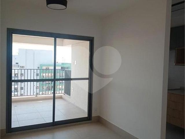 Apartamento com 2 quartos à venda em Chácara seis de outubro SP