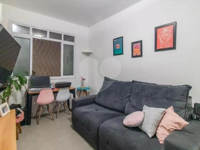 Apartamento com 2 quartos à venda em Cidade baixa RS