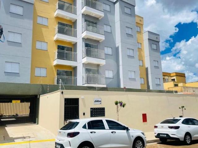 Apartamento à venda com 2 suítes no condomínio Residencial Jardim, São Carlos