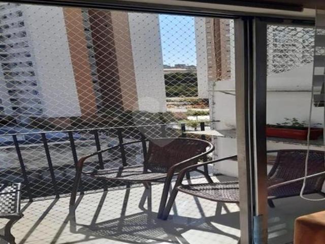 Apartamento com 2 quartos à venda em Aclimação SP