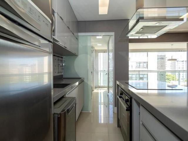 Apartamento com 2 quartos à venda em Aclimação SP