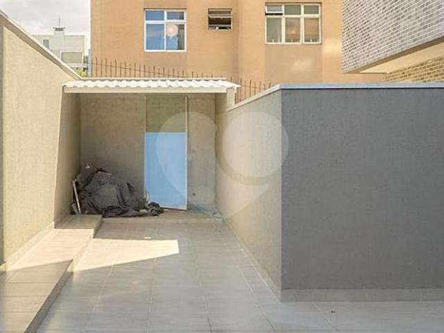 Apartamento com 2 quartos à venda em Água verde PR